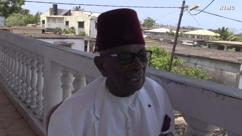 Saïd Hassane Saïd Hachim hèle Assoumani Azali – Le Mohelien